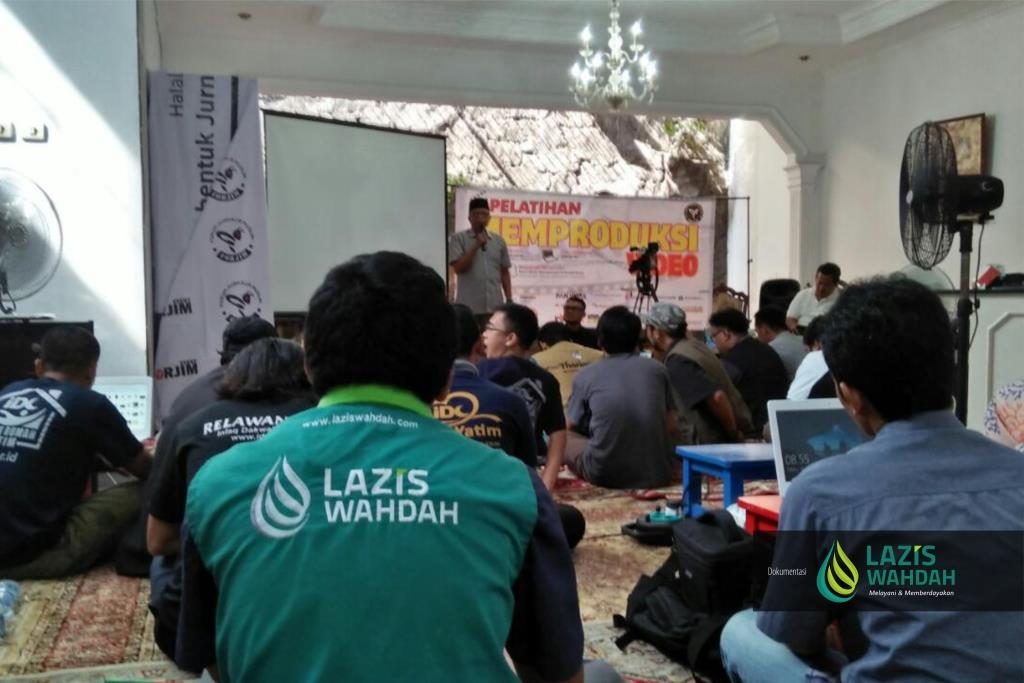 LAZIS-Wahdah-Pelatihan-Produksi-Video-FORJIM-2-1024×683 – WAHDAH ...