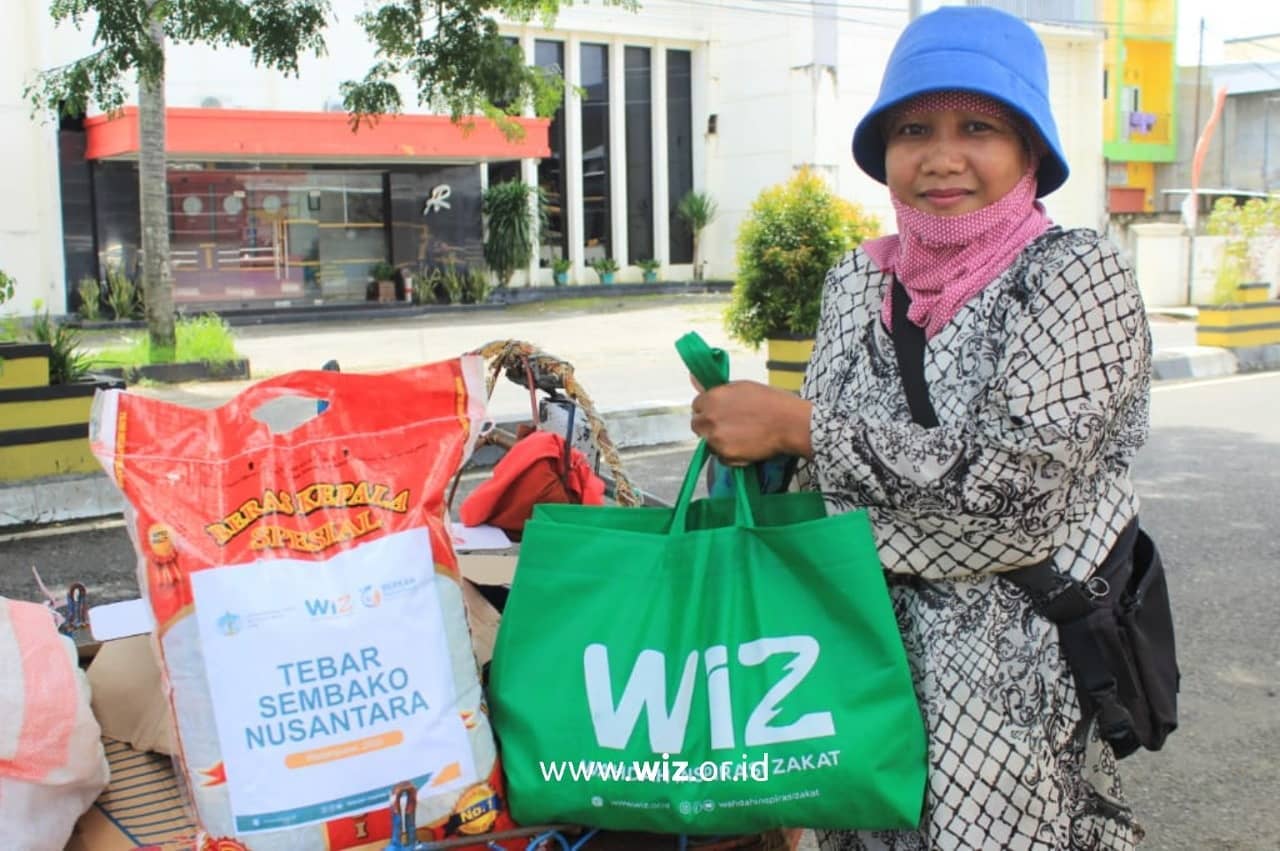 Sambut Ramadhan, WIZ Bone Salurkan Paket Sembako untuk Dhuafa – WAHDAH ... Sambut Ramadhan, WIZ Bone Salurkan Paket Sembako untuk Dhuafa – WAHDAH ...