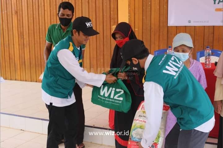 LAZNAS WIZ Salurkan Bantuan Untuk Anak Yatim Dan Dhuafa di Segah-Berau ...