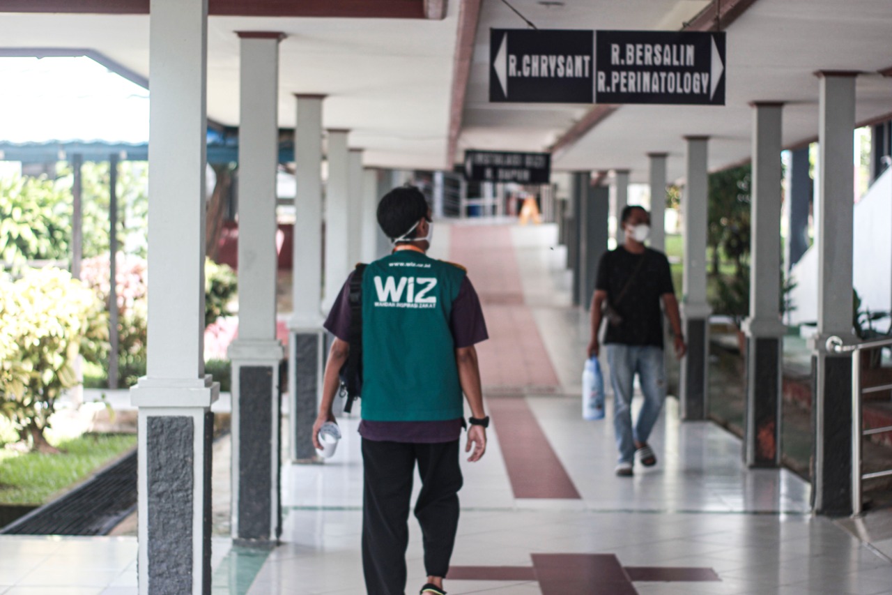LAZNAS WIZ Salurkan Bantuan Kesehatan Untuk Dhuafa Berau – WAHDAH ...