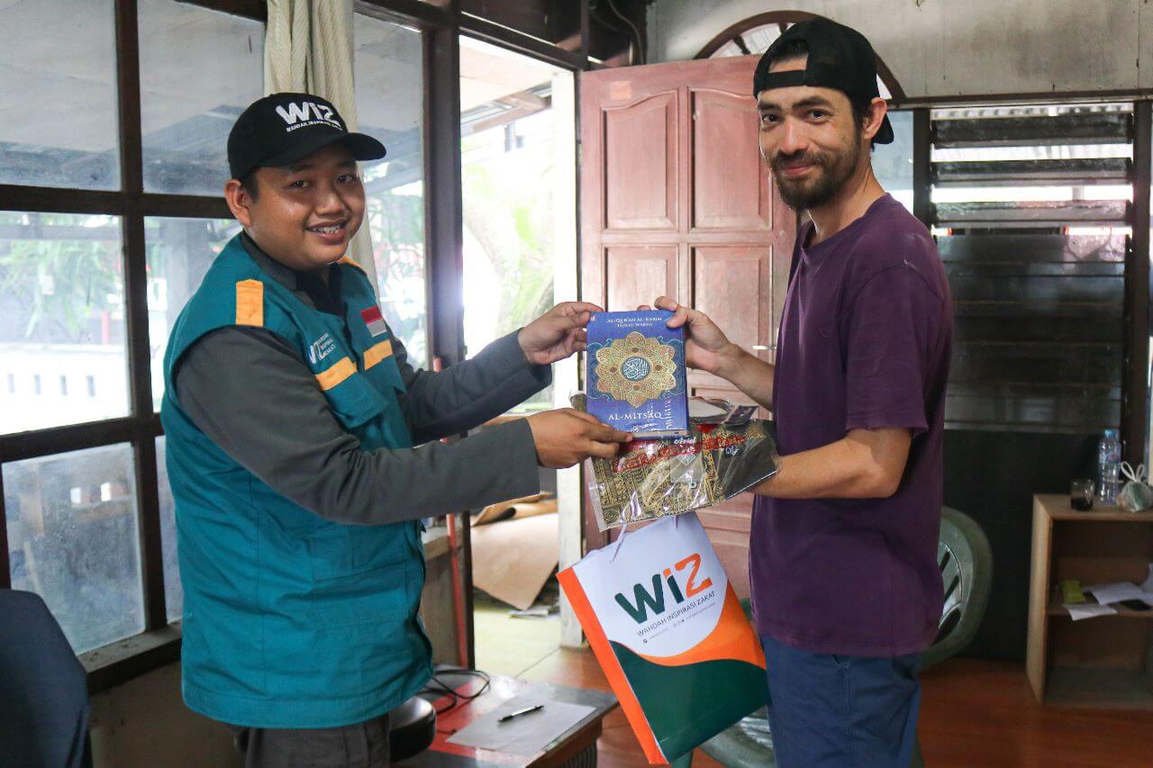Kisah Junianto Ismy, Mualaf Keturunan Belanda Masuk Islam Karena ...
