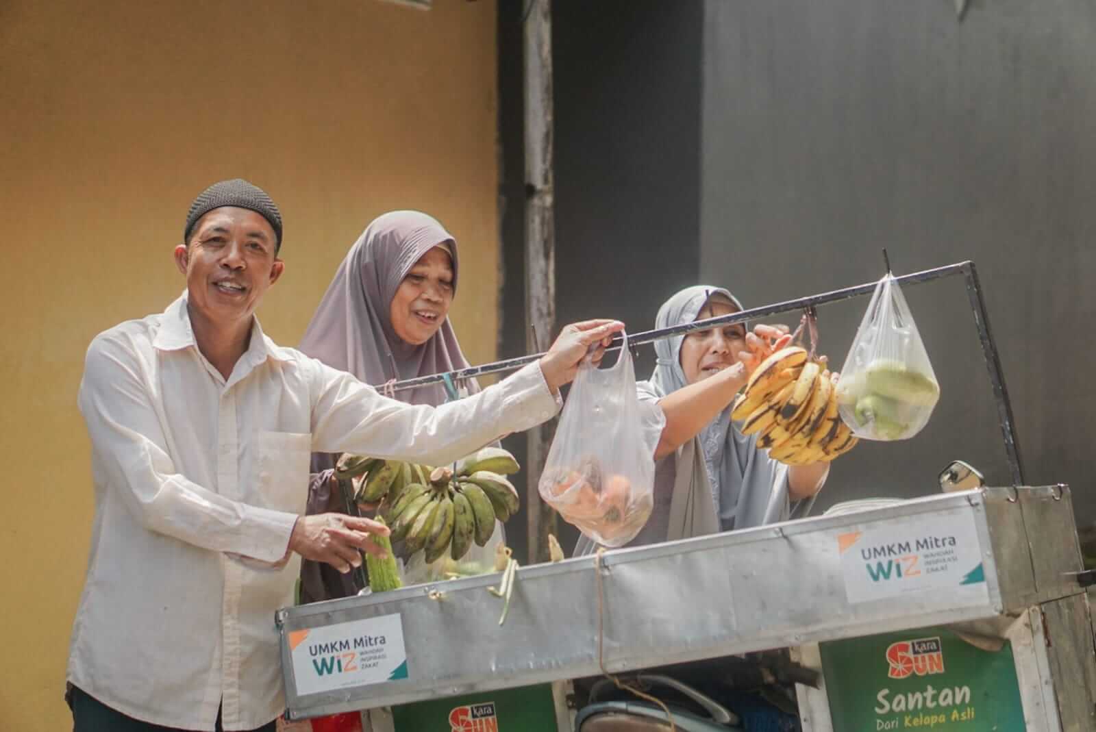 Wahdah Inspirasi Zakat Berikan Bantuan Modal Usaha Pedagang Sayur ...