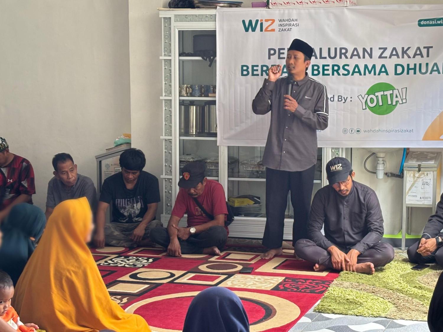 Sinergi Zakat Yotta dan WIZ Salurkan Zakat untuk Kaum Duafa di Mariso ...